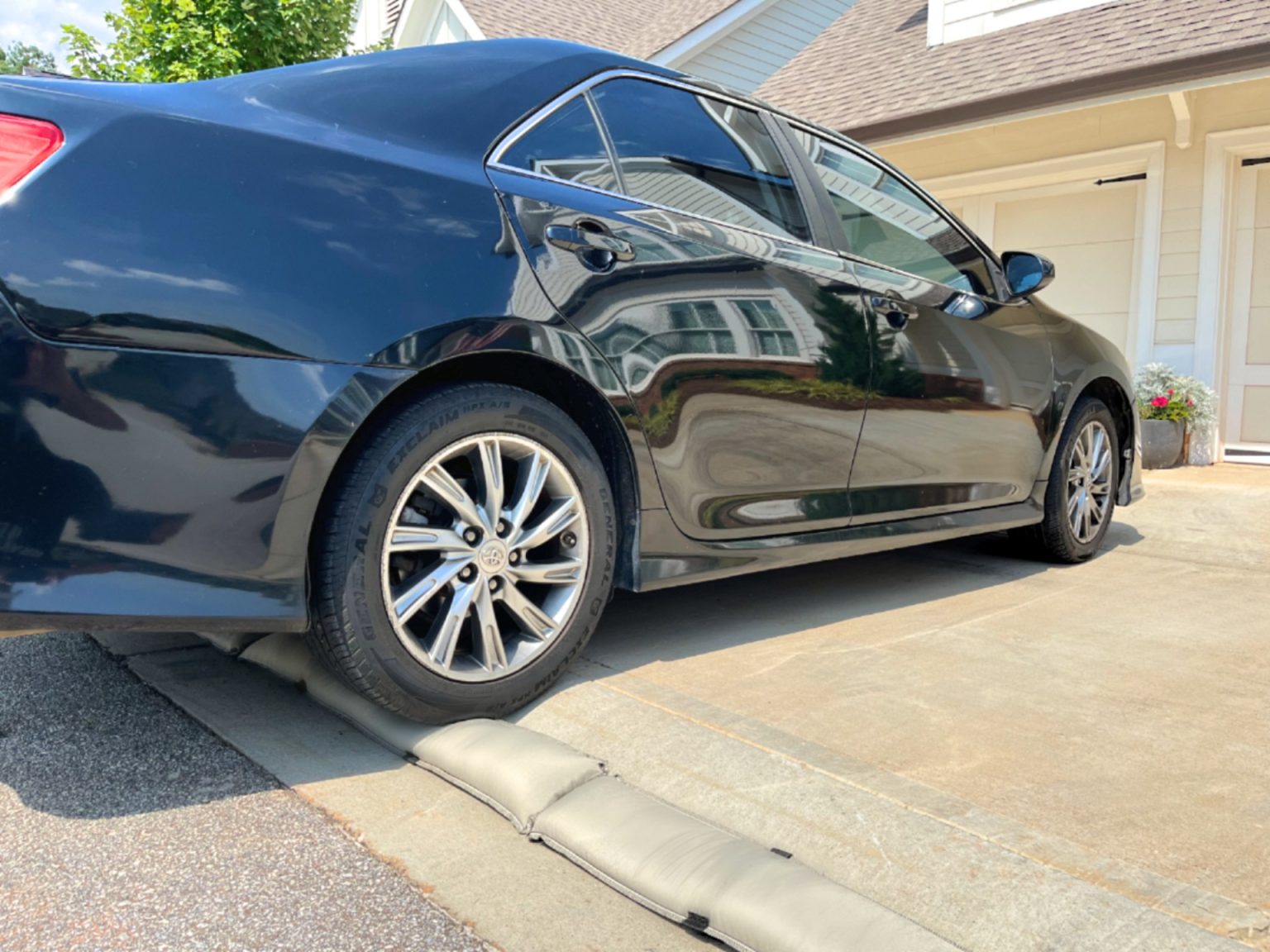 CurbShield™ Driveway Curb Pads | Enhance Vehicle Comfort & Smooth ...