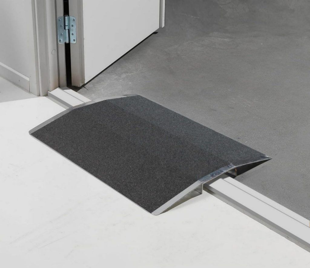 15.5″ Aluminum Door Threshold and Curb Ramp for Scooters, Wheelchairs ...